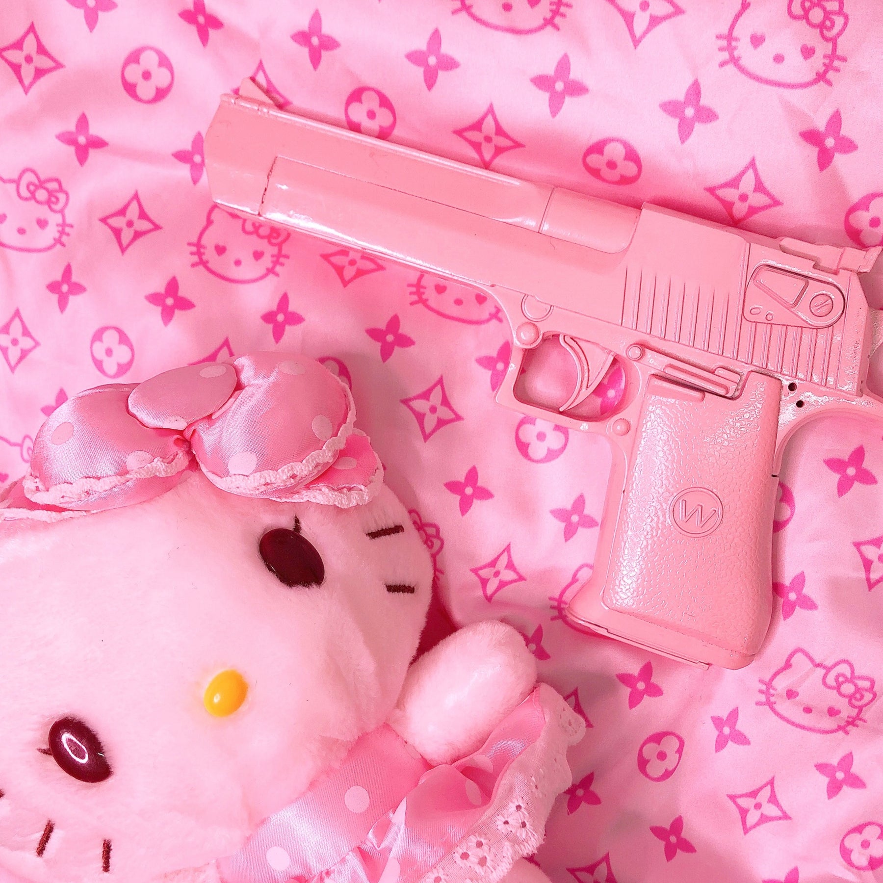 Baby Pink Toy Gun